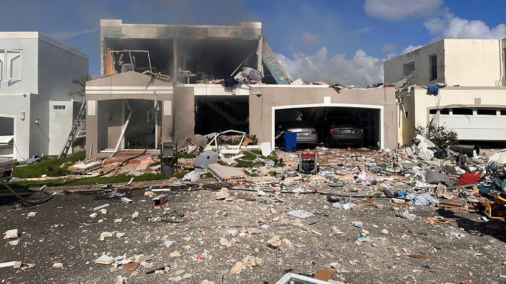 Video: Explosión en residencia de la urbanización Encantada en Trujillo ...